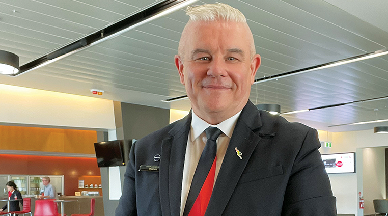 The heart of the Adelaide lounge experience – Qantas Group Careers