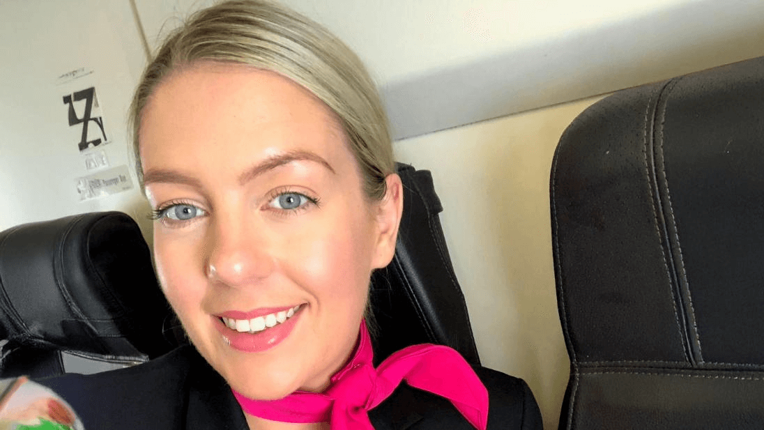 Flying for QantasLink: connecting communities and family – Qantas Group ...