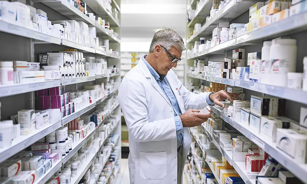 How to Secure Your First Permanent Role After Pharmacy Internship